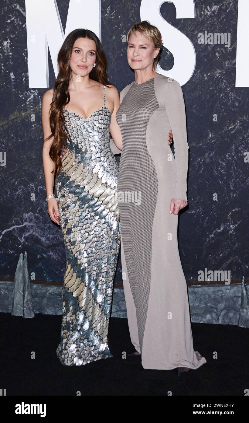 Photo by: zz/Patricia Schlein/STAR MAX/IPx 2024 3/1/24 Millie Bobby ...