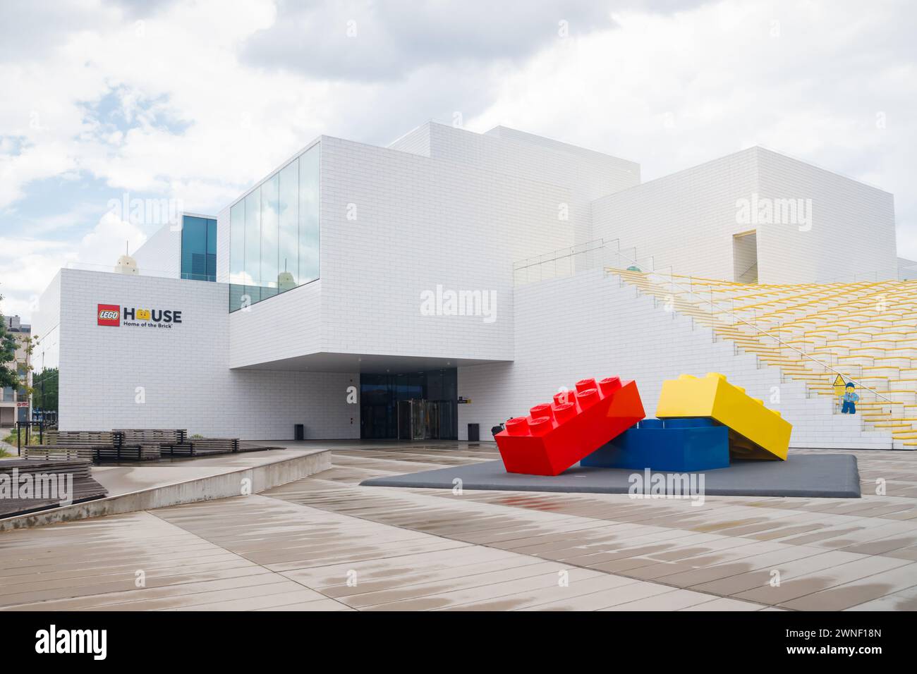 Lego house denmark hi-res stock photography and images - Alamy
