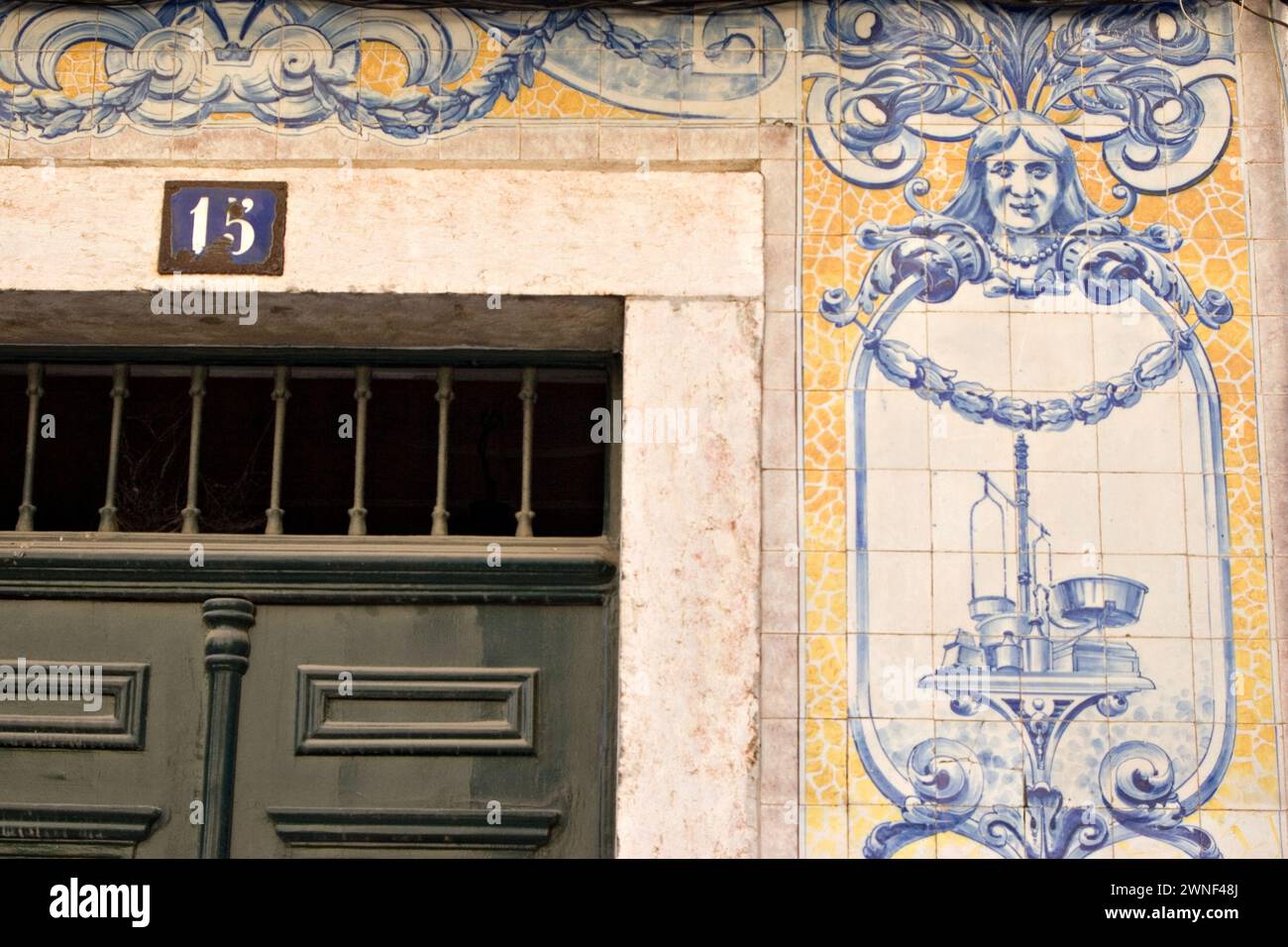 Tile work in old hi-res stock photography and images - Alamy