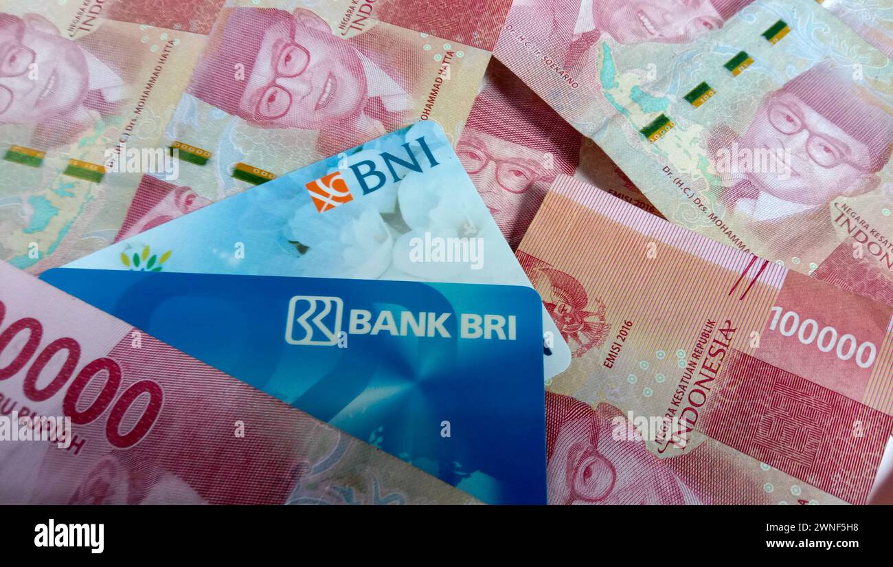 January 12, 2020, the photo is a photo of rupiah, namely the currency ...