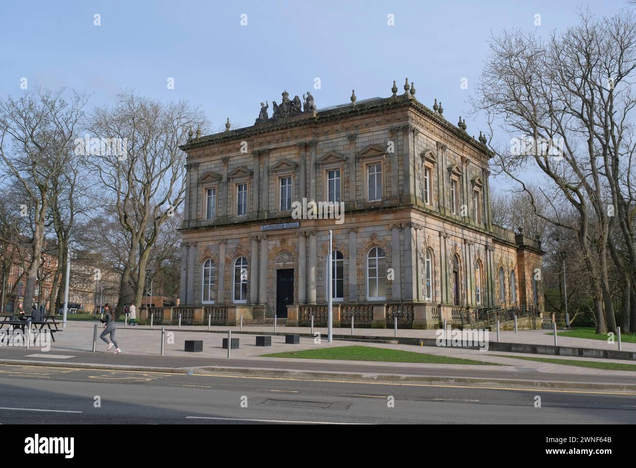 Langside hi-res stock photography and images - Alamy