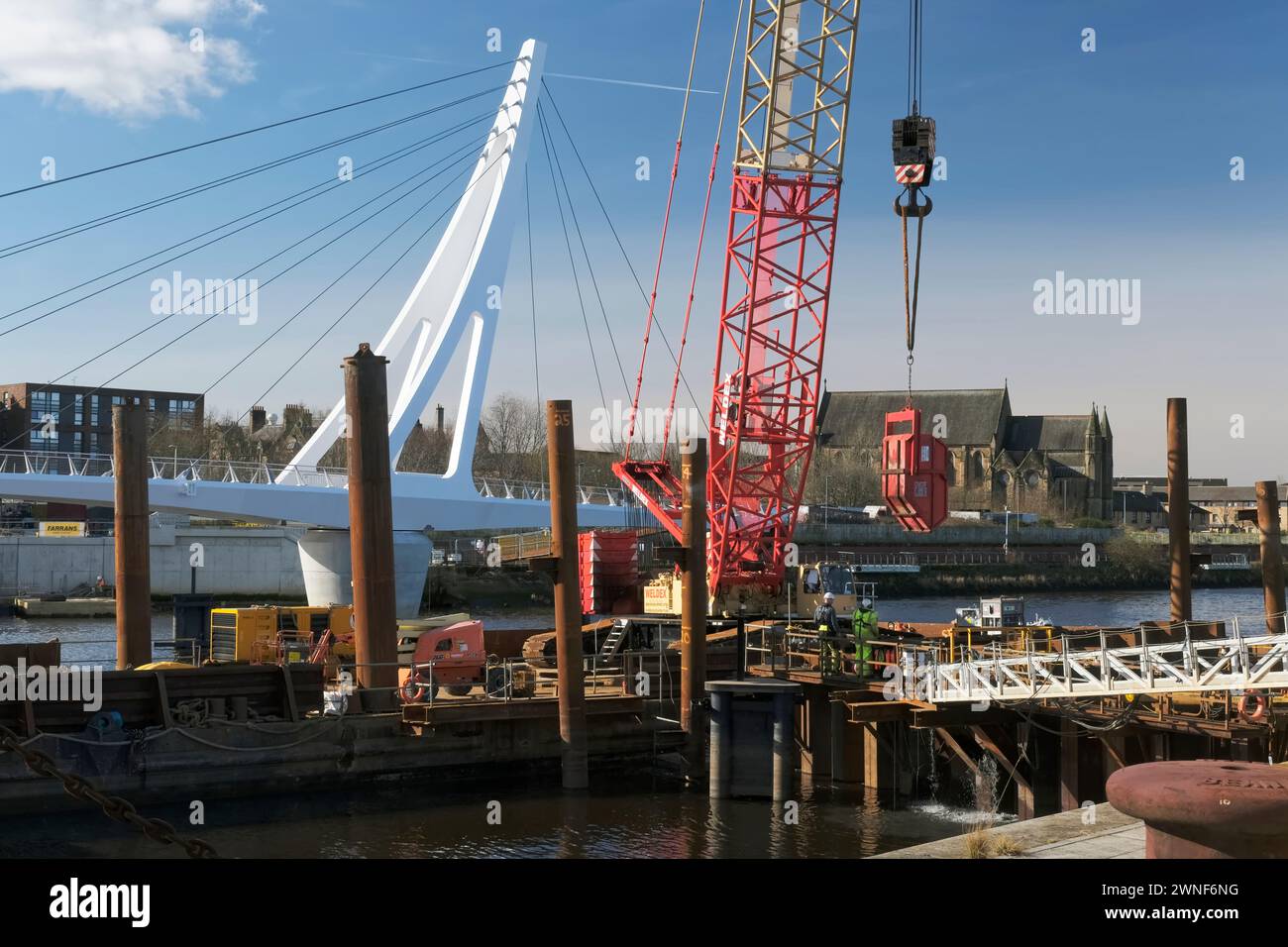 work continues on the new Govan-Partick Bridge, a new pedestrian/cycle ...