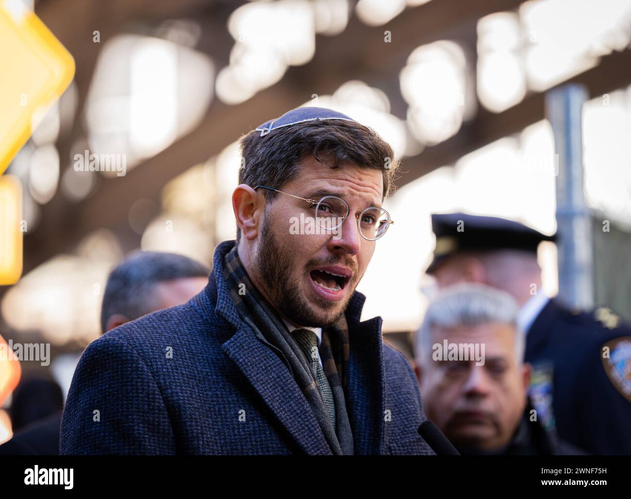 New York City, USA. 01st Mar, 2024. The ramp to the Brooklyn Bridge at ...