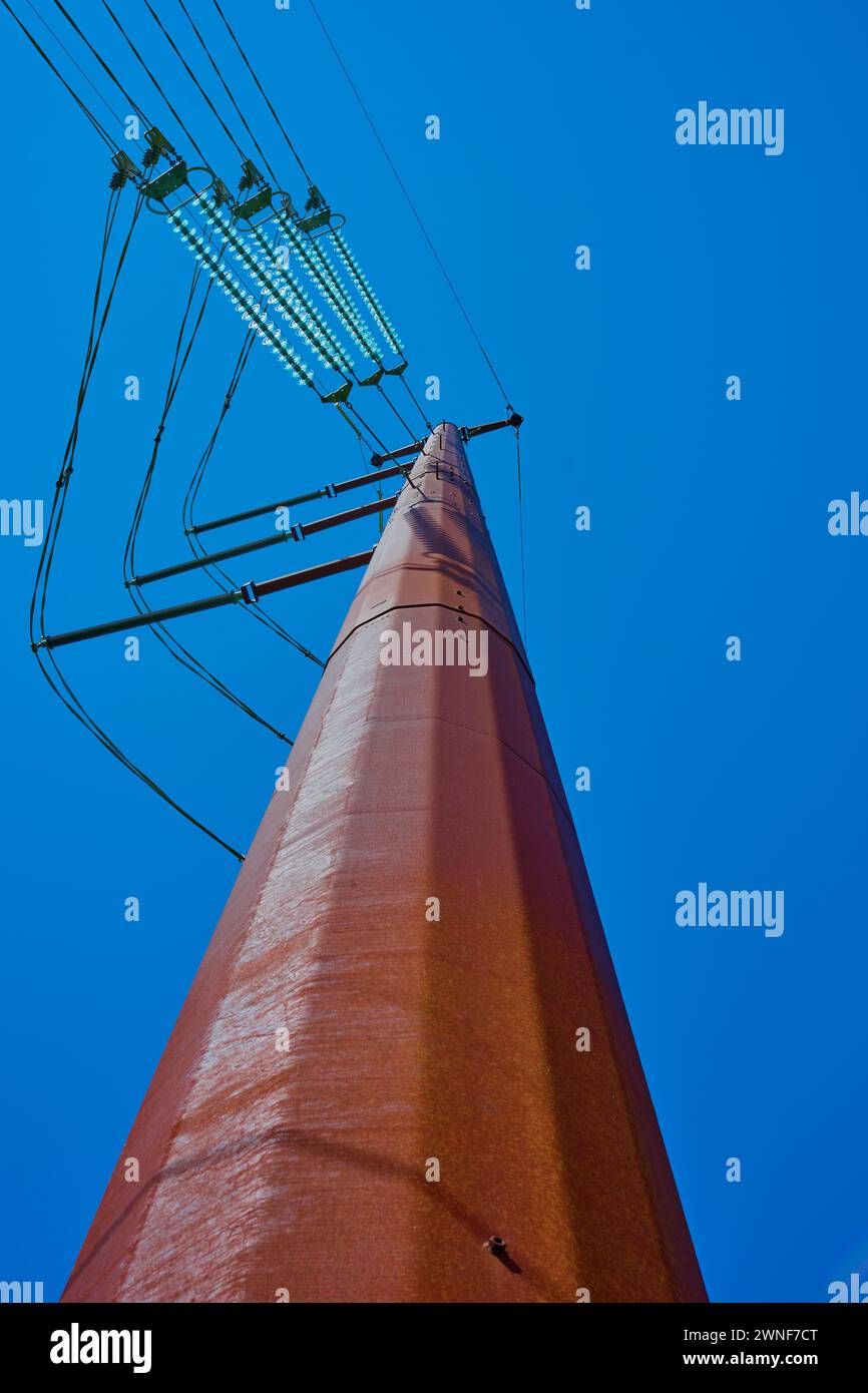 Electricity distribution and infrastructure Stock Photo - Alamy