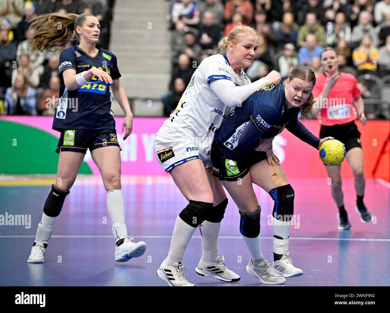KARLSKRONA, SWEDEN 20240302Iceland's Sunna Jonsdottir stops Sweden's ...