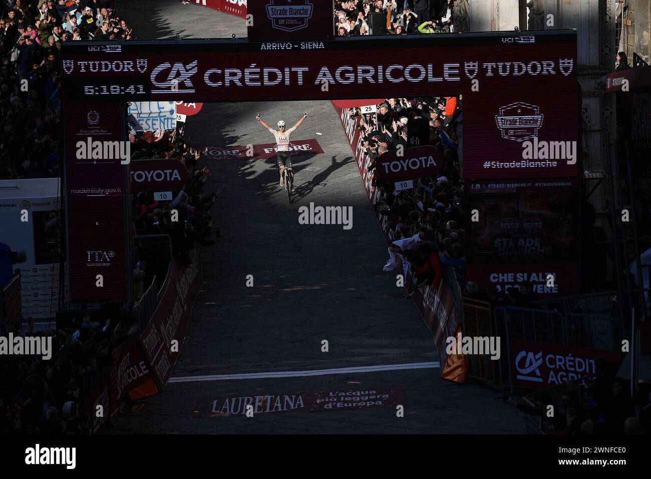 Strade bianche 2024 pogacar hi-res stock photography and images - Alamy