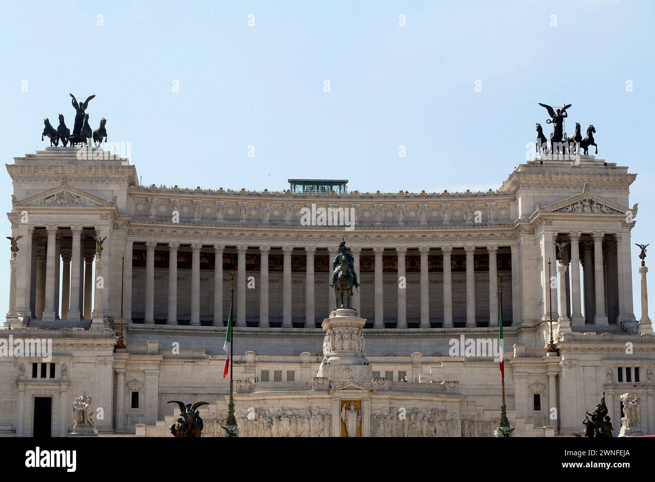 The Victor Emmanuel II Monument (Monumento Nazionale a Vittorio ...