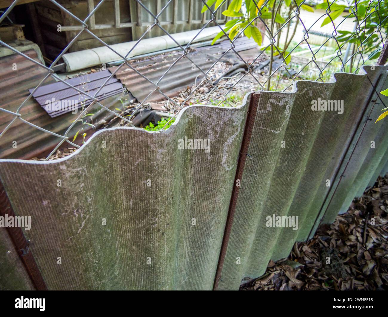 Slate fencing hi-res stock photography and images - Alamy