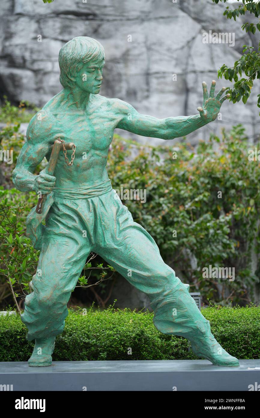 GUANGZHOU, CHINA - February 22, 2024: Bruce Lee statue in his ancestral ...