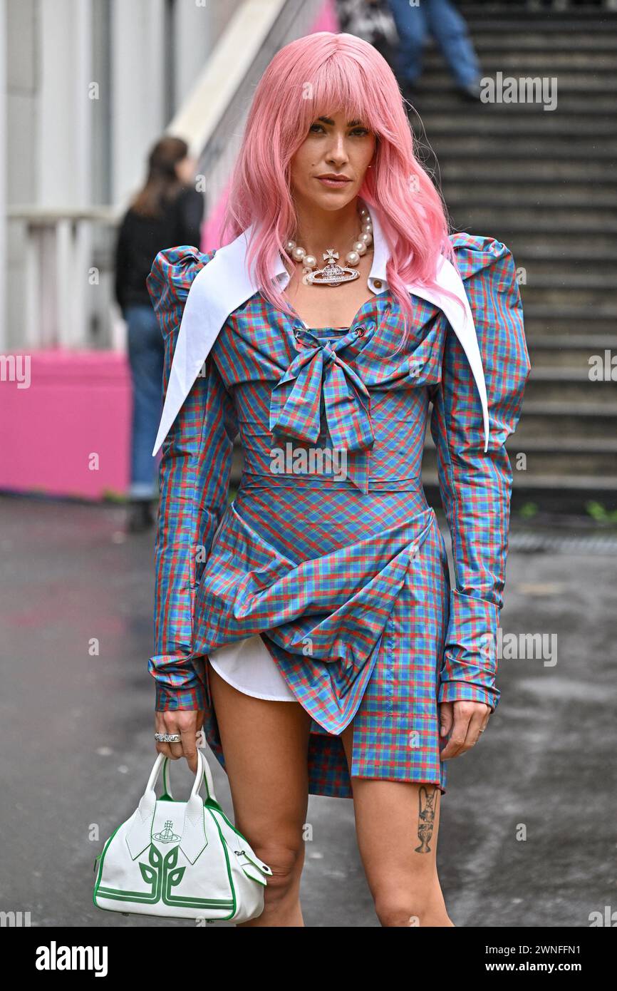 Medias vivienne westwood hi-res stock photography and images - Alamy