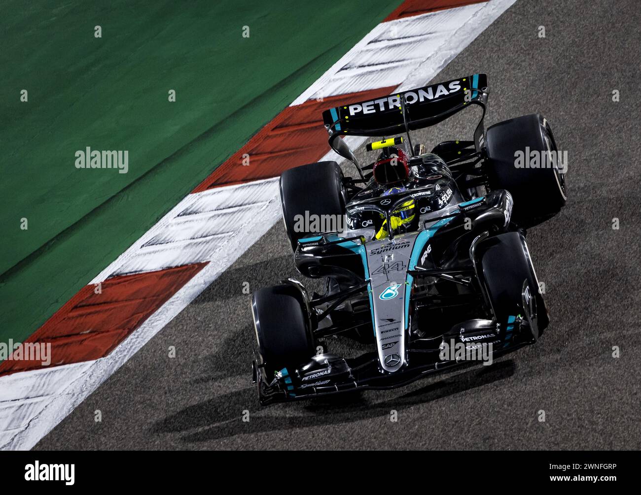 BAHRAIN - Lewis Hamilton (Mercedes) during the Bahrain Grand Prix. ANP ...