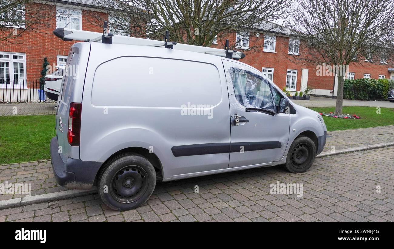 Break in on commercial van in Rayleigh Stock Photo - Alamy