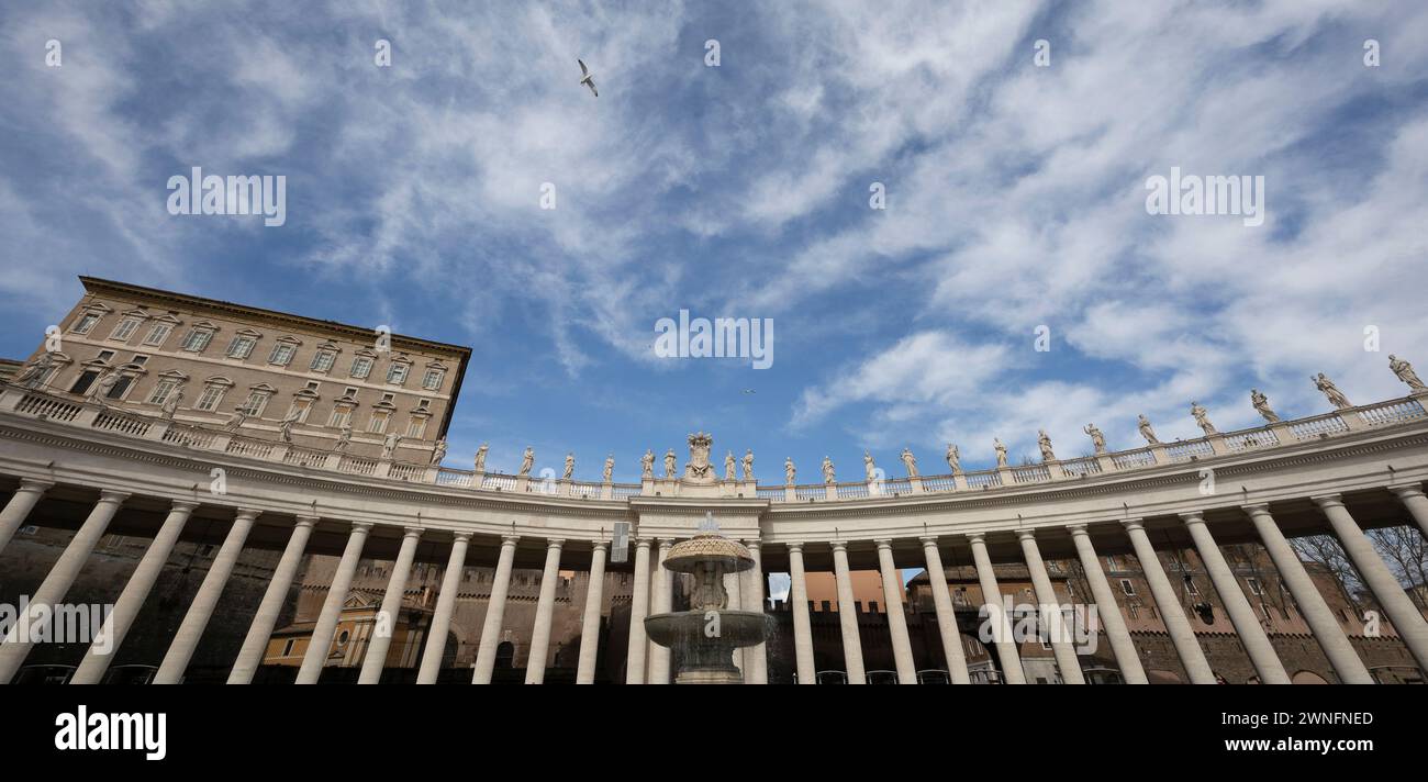 Basilica de san peter hi-res stock photography and images - Alamy