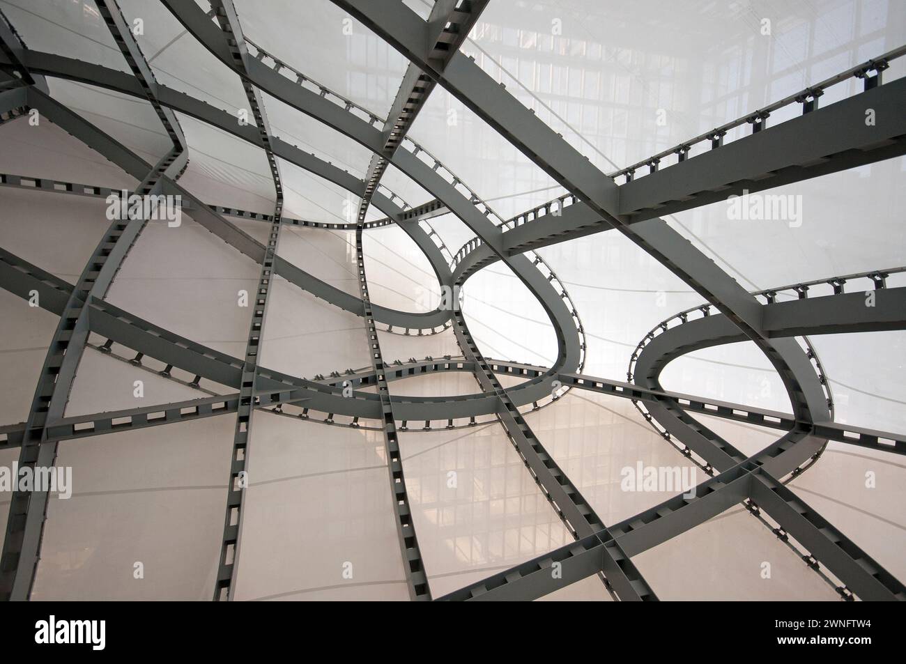 Fuksas nuvola hi-res stock photography and images - Alamy