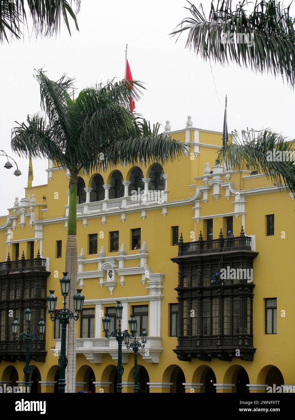 Palacio municipal de lima hi-res stock photography and images - Alamy