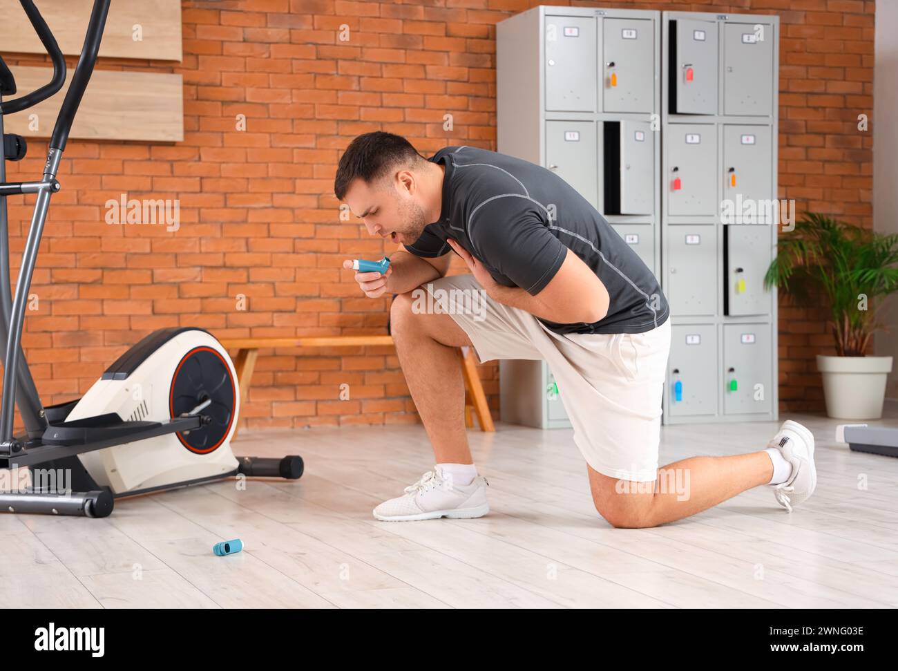Asthma inhaler sport hi-res stock photography and images - Alamy
