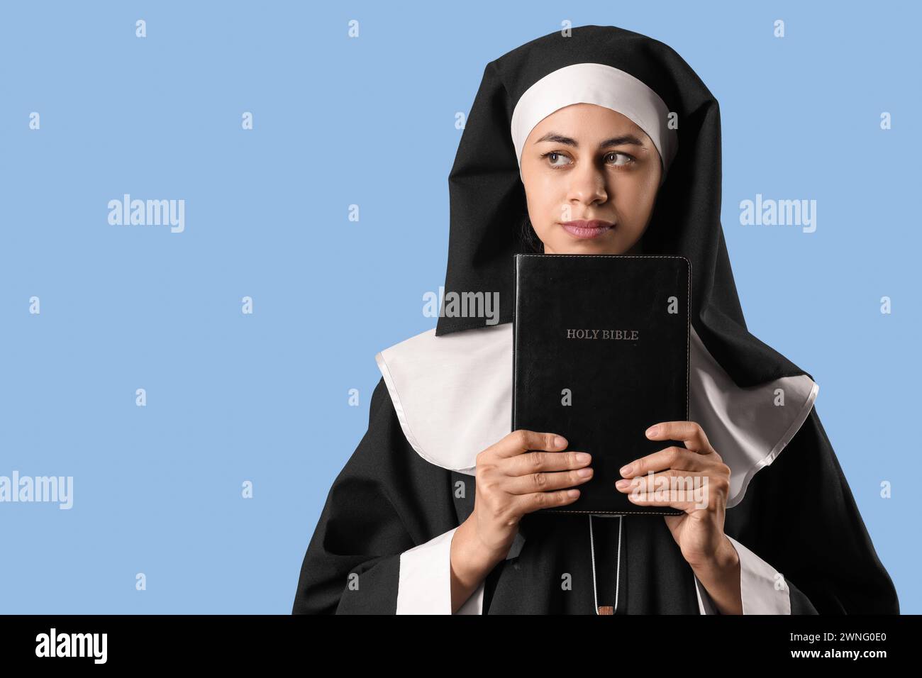 Black nun blue habit hi-res stock photography and images - Alamy