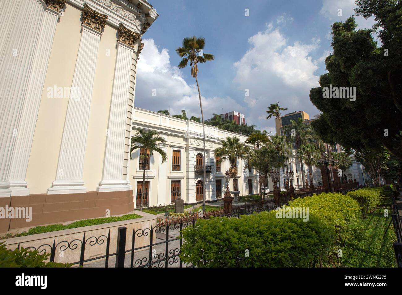Palacio Federal Legislativo or Capitolio Federal is a set of buildings ...