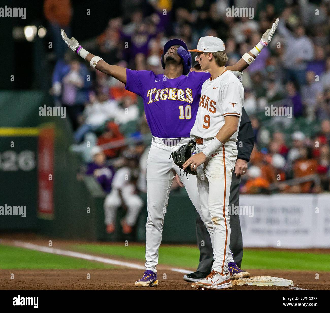 Houston, Texas, USA. 1st Mar, 2024. LSU shortstop MICHAEL BRASWELL III (10) looks to the sky ...