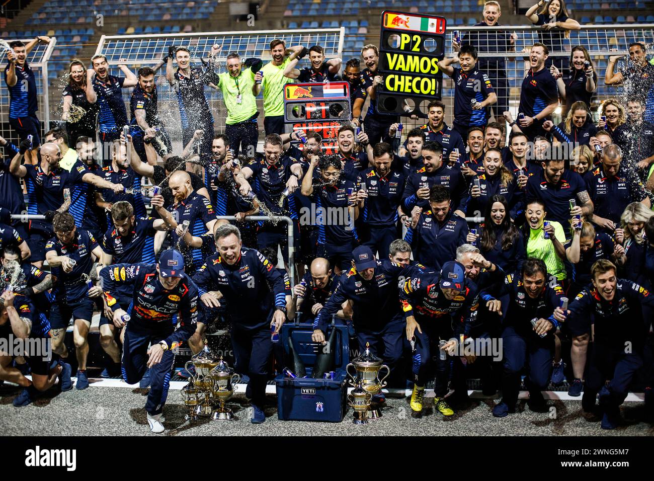 Red Bull Racing celebrations VERSTAPPEN Max (ned), Red Bull Racing RB20 ...