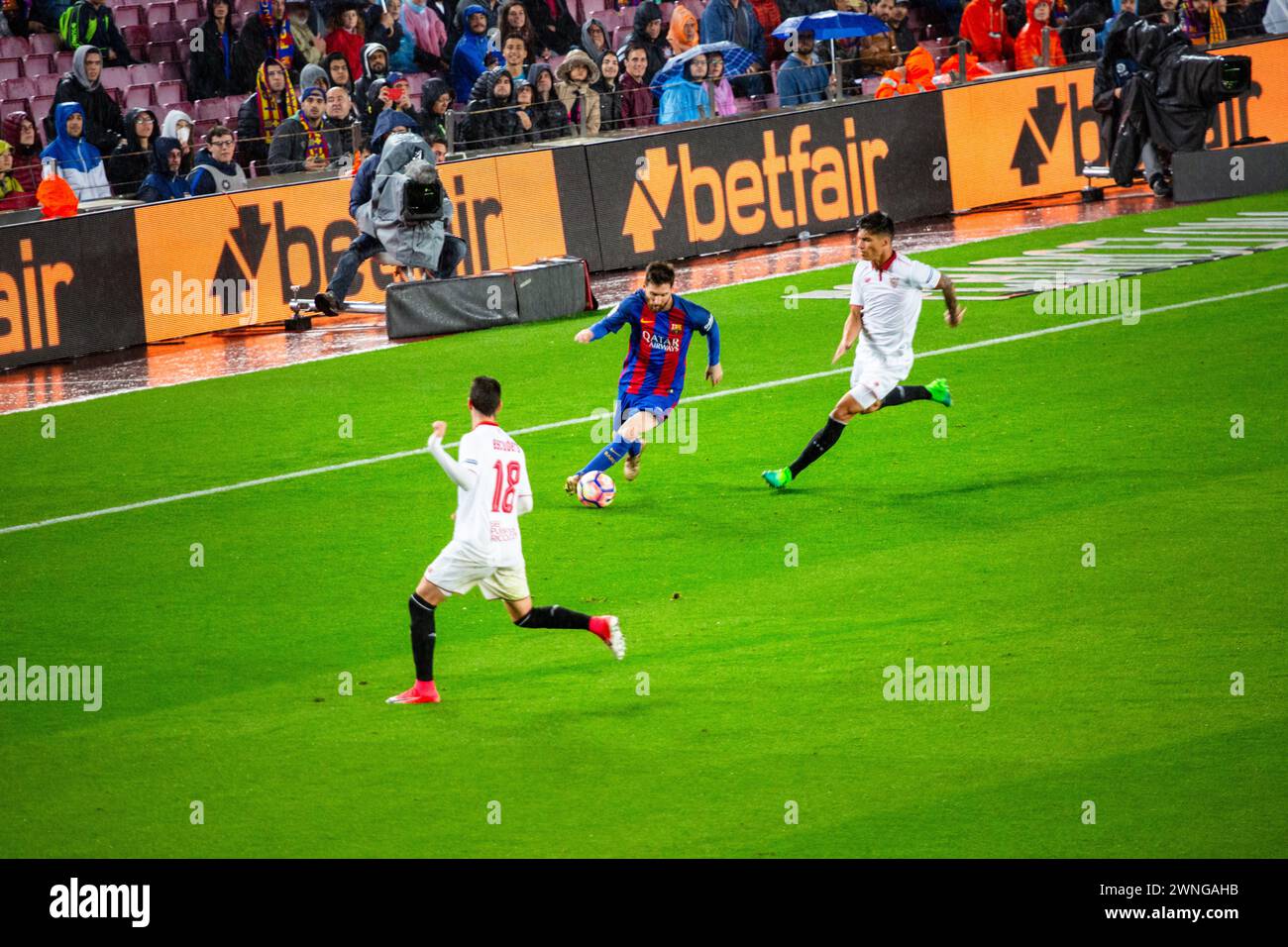 Rob watkins lionel messi hi-res stock photography and images - Alamy