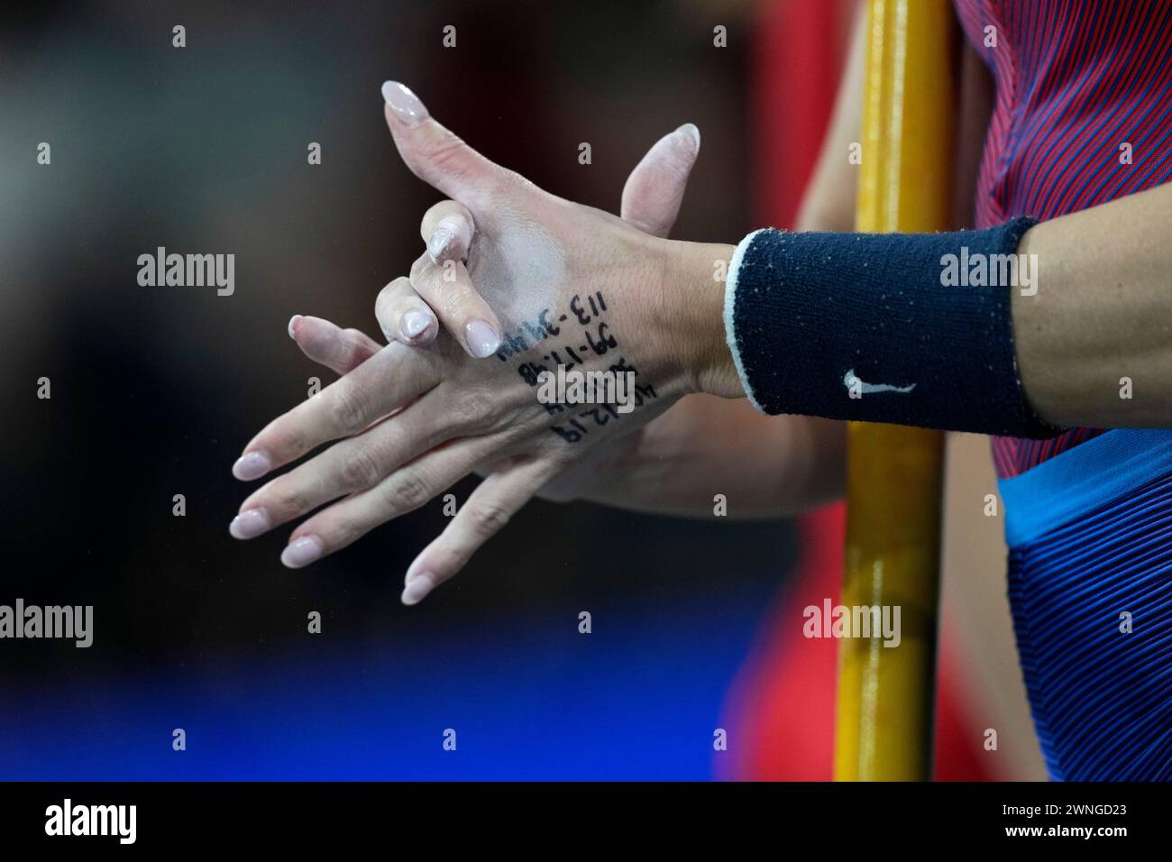 Katie Moon, of the United States, gets ready for an attempt in the ...