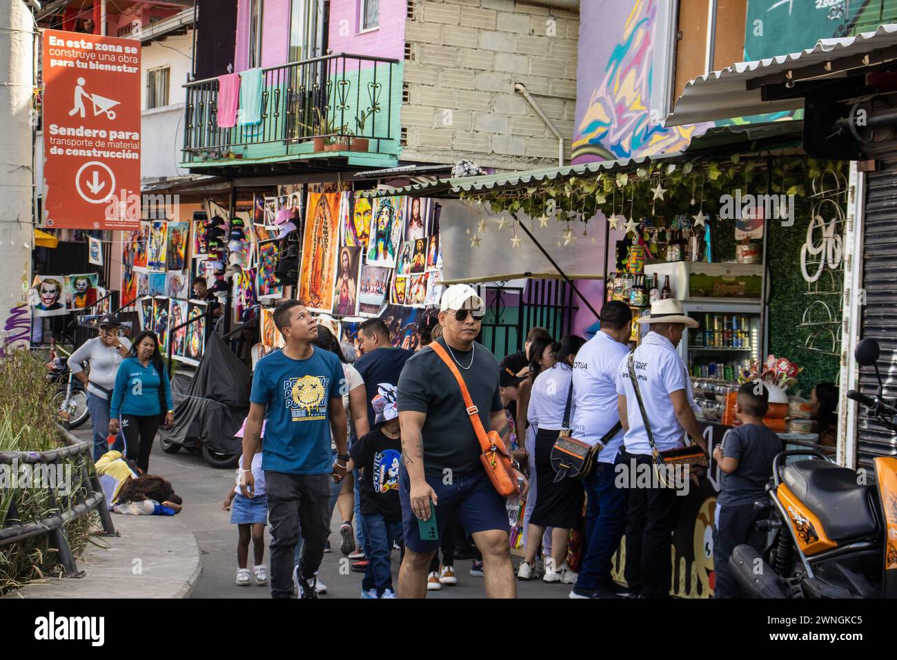 MEDELLIN, COLOMBIA - JANUARY 17, 2024: Shops and tourists walking ...