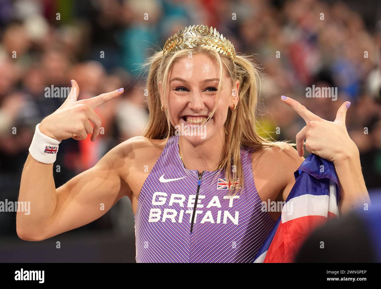 Great Britain's Molly Caudery celebrates gold in the Women's Pole Vault ...
