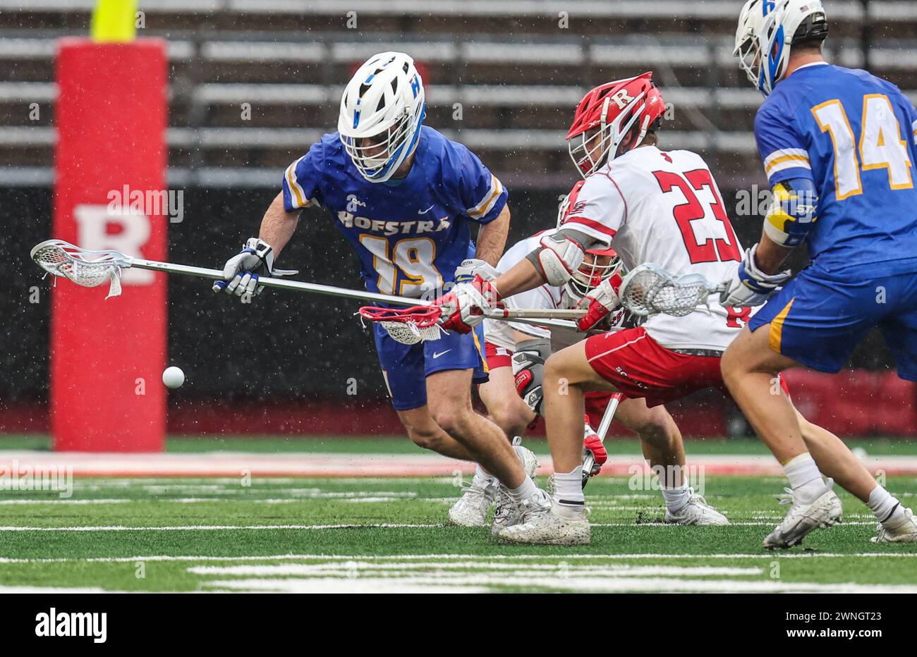 Piscataway, NJ, USA. 02nd Mar, 2024. Hofstra defender Henry Troy (19 ...