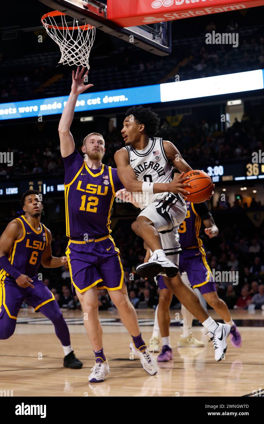 NASHVILLE, TN - MARCH 02: Vanderbilt Commodores guard Tyrin Lawrence (0 ...
