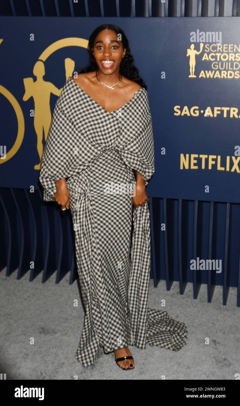 LOS ANGELES, CALIFORNIA - FEBRUARY 24: Ayo Edebiri attends the 30th ...