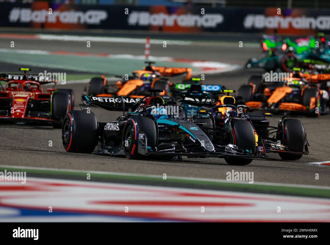 63 RUSSELL George (gbr), Mercedes AMG F1 Team W15, action start of the ...