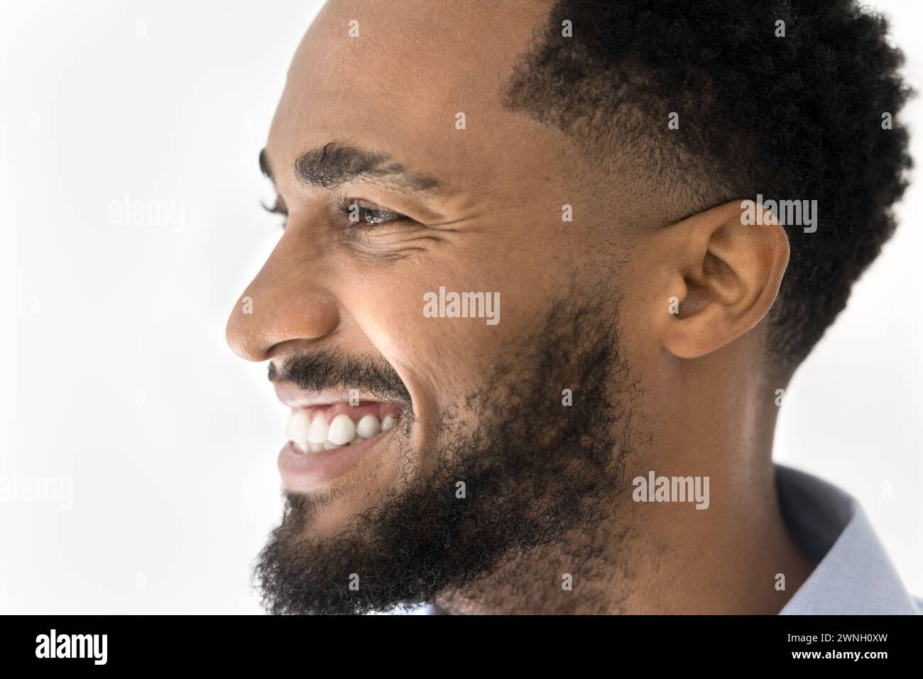 Side portrait handsome african hi-res stock photography and images - Alamy