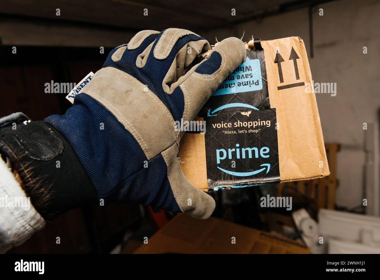 Whole foods distribution center hi-res stock photography and images - Alamy