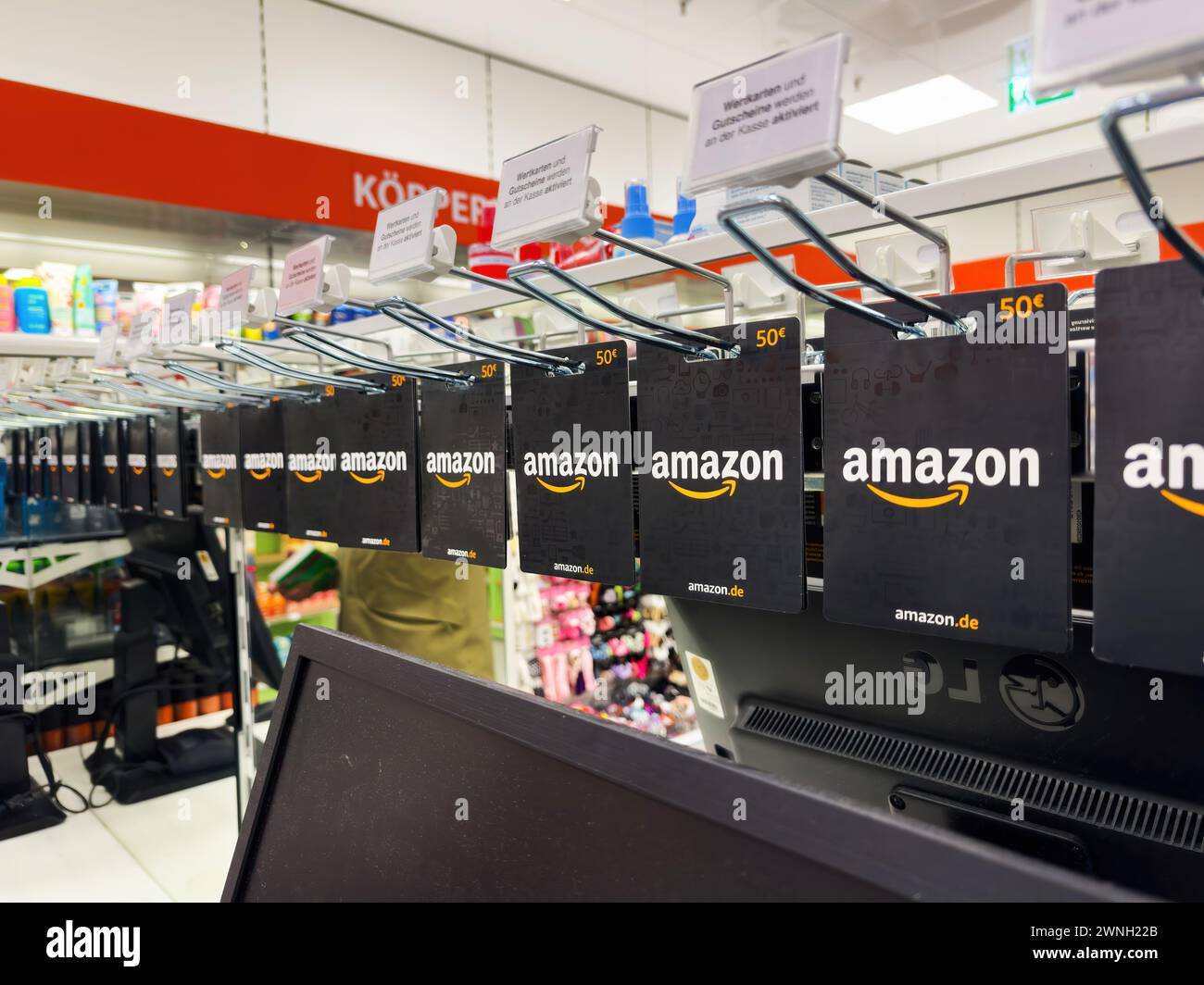 Amazon gift card £50 hi-res stock photography and images - Alamy