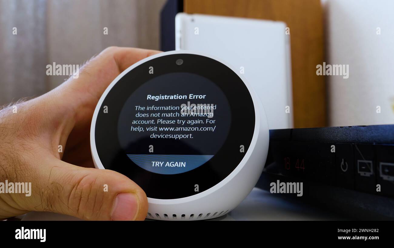 Error handling process hi-res stock photography and images - Alamy