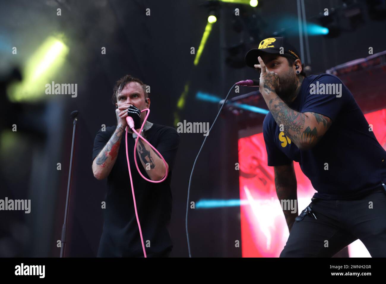 Pop punk 2000 hi-res stock photography and images - Alamy