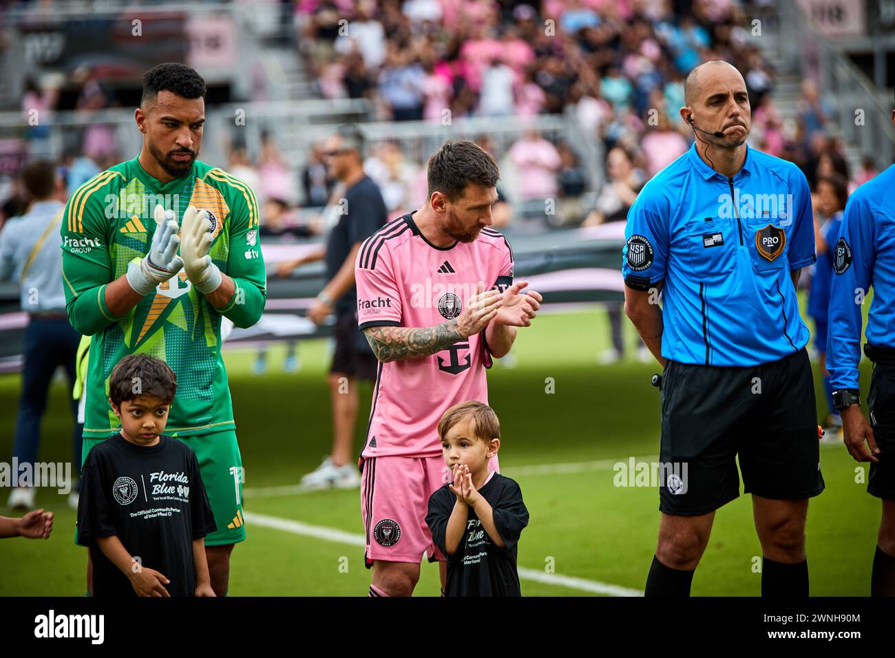 Drake stadium hi-res stock photography and images - Alamy