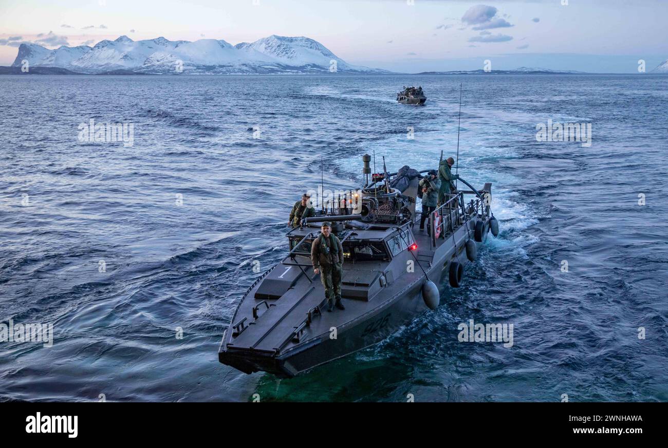 Swedish Marines, assigned to 2nd Marine Battalion, in CB90-class fast ...