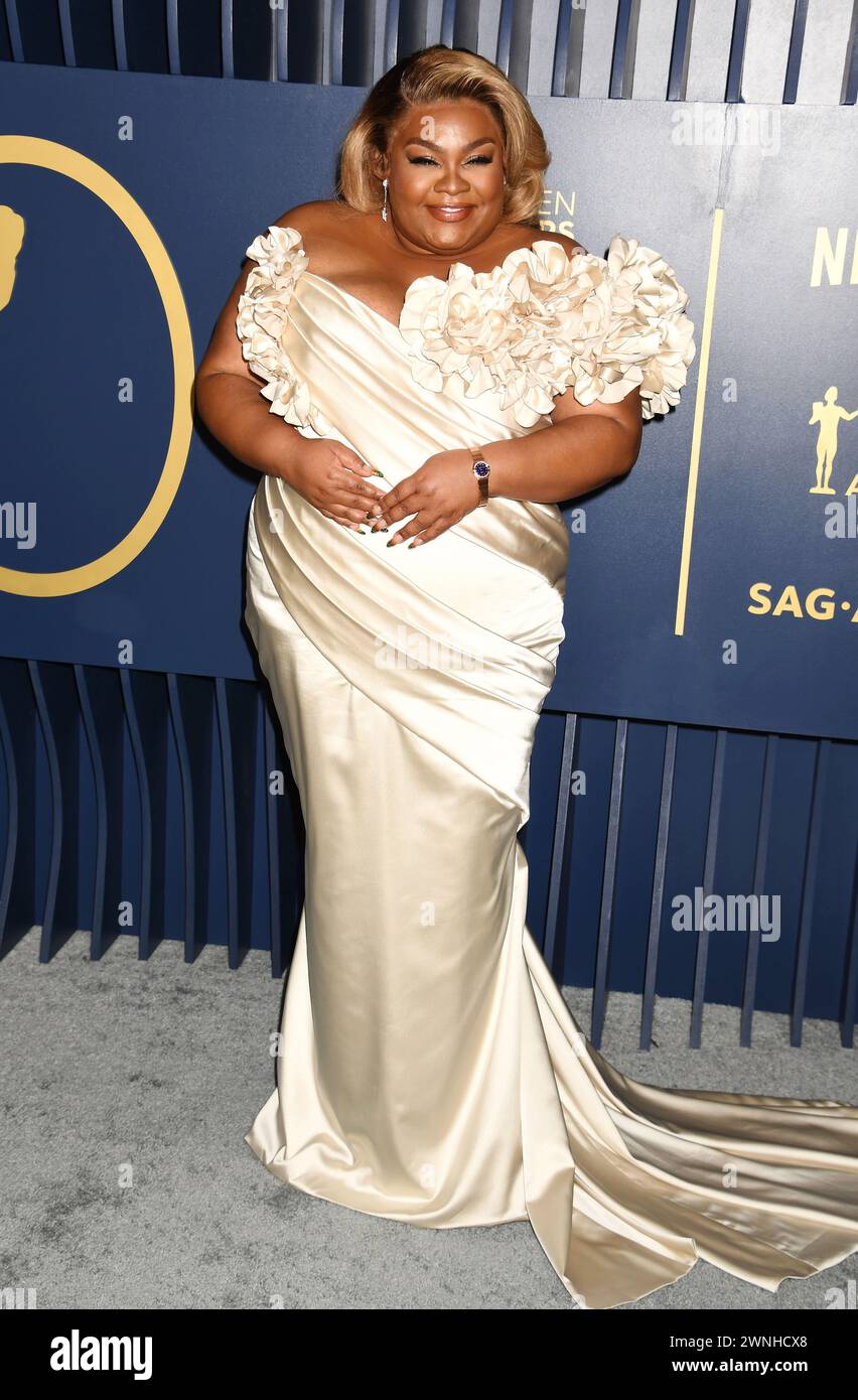 LOS ANGELES, CALIFORNIA - FEBRUARY 24: Da'Vine Joy Randolph attends the ...