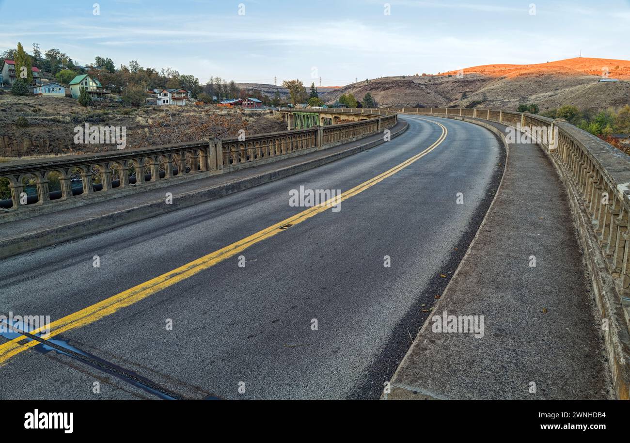 Maupin hi-res stock photography and images - Alamy