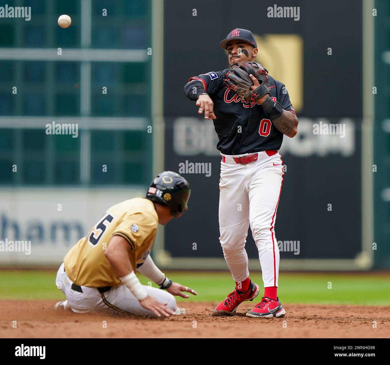 Harold vanderbilt hi-res stock photography and images - Alamy