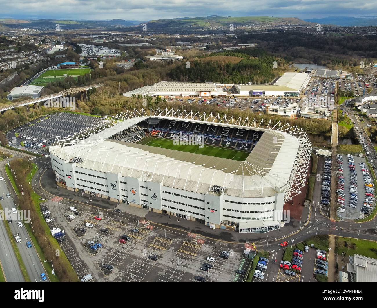 Swansea city football team hi-res stock photography and images - Alamy