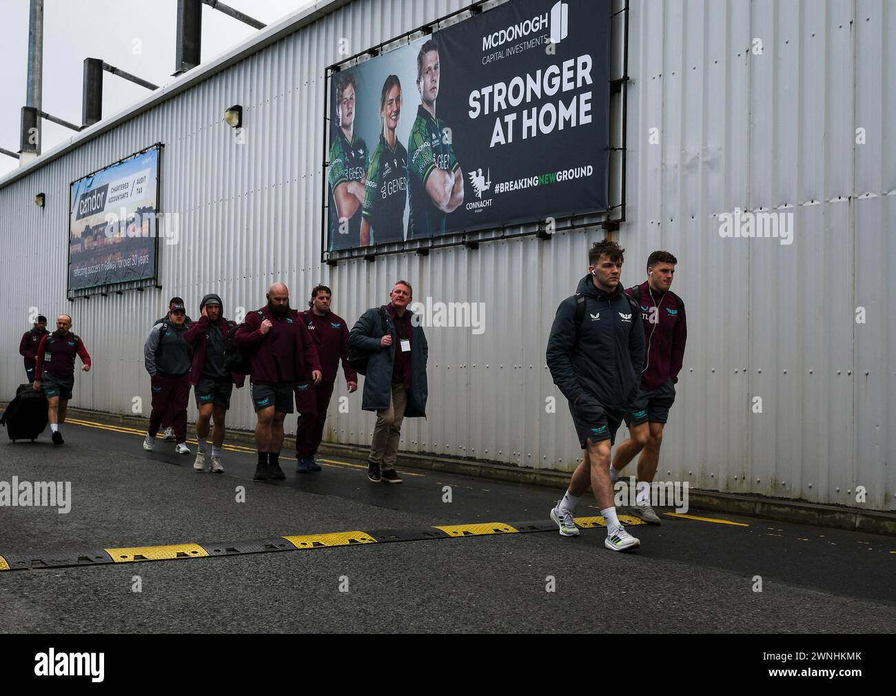 Galway, Ireland. 2nd Mar, 2024. The Scarlets team arrive at Dexcom ...