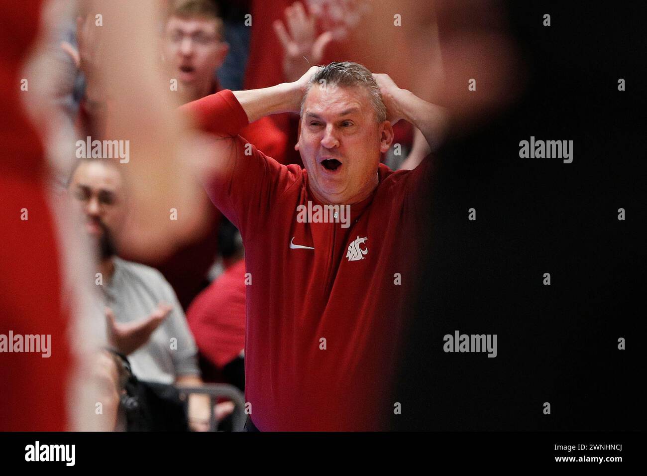 Washington State head coach Kyle Smith reacts after a foul call during ...