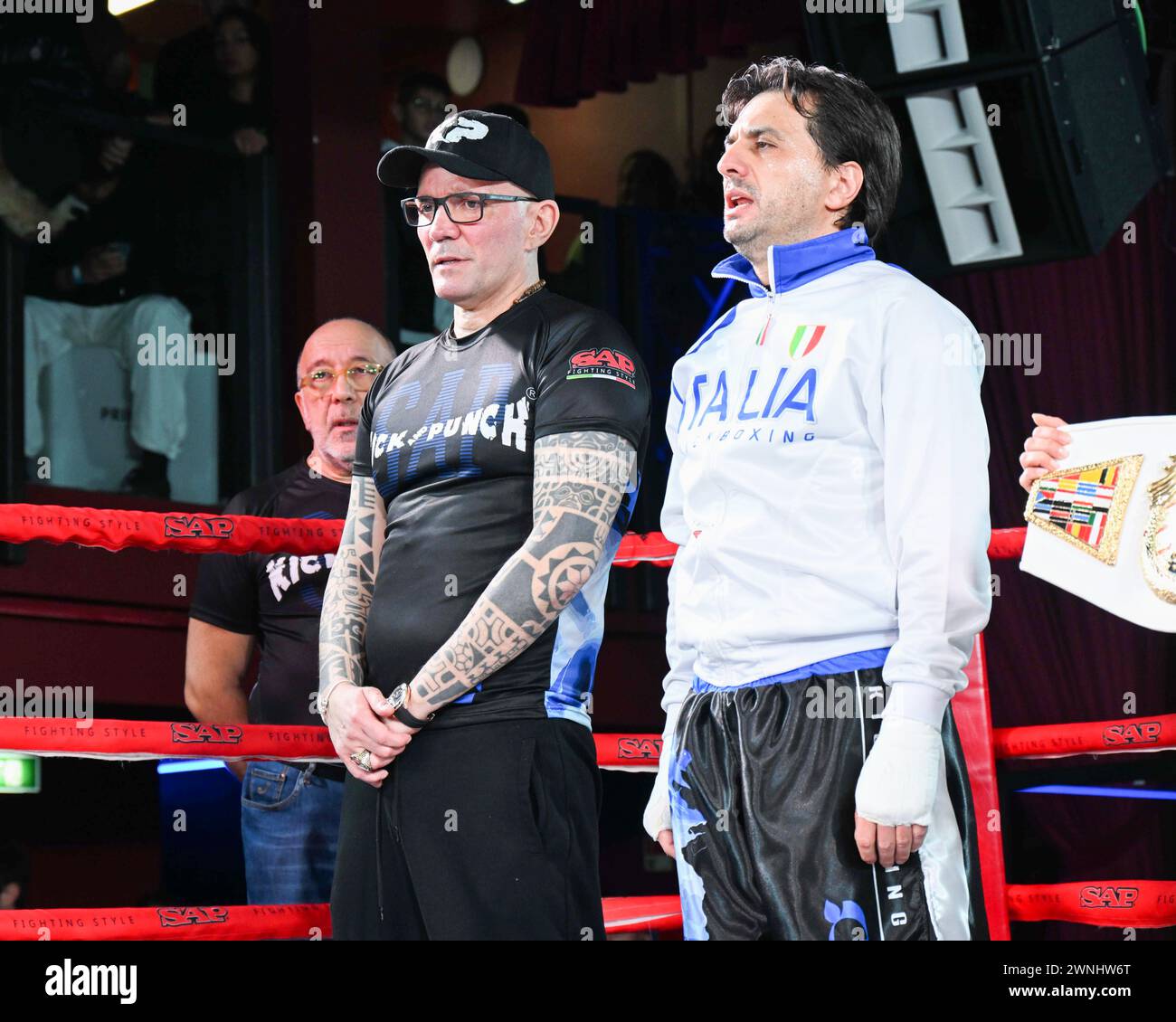 Sap fighting style hi-res stock photography and images - Alamy