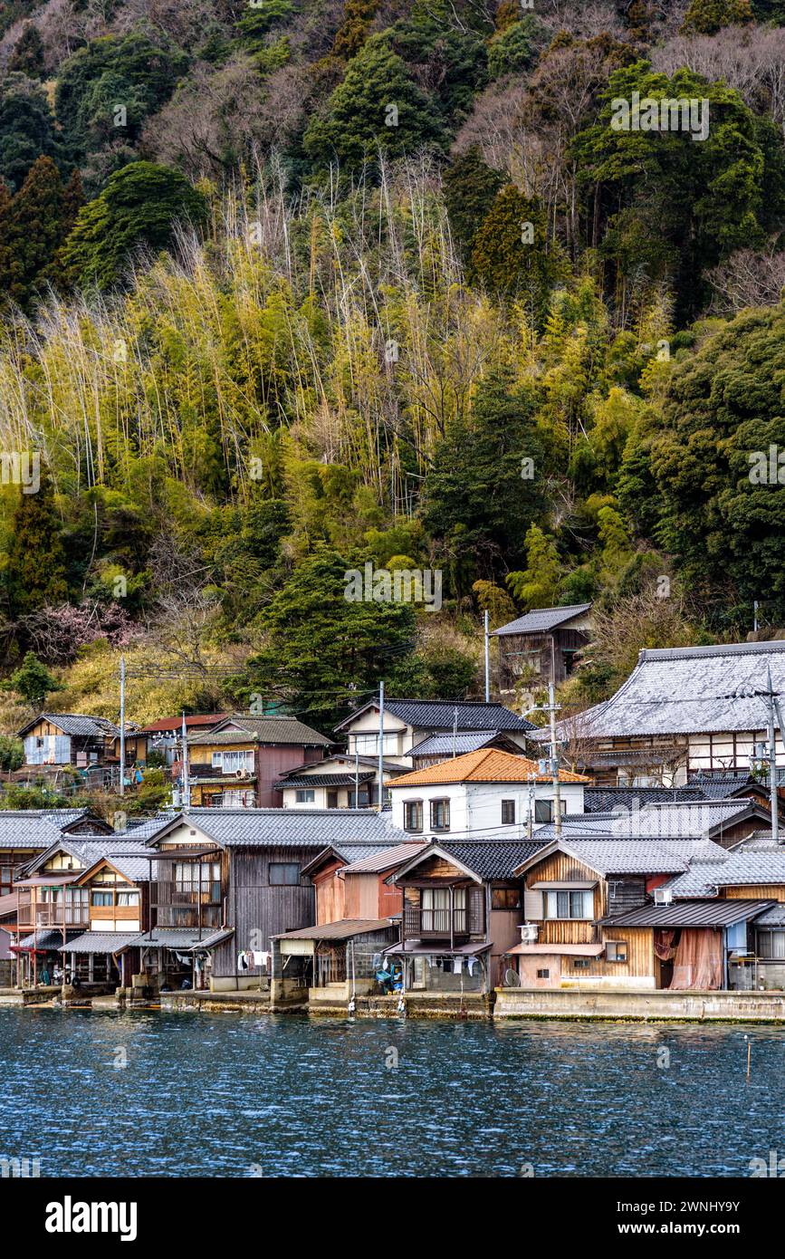 Traditional wooden fishermen Funaya boathouses in Ine north Kyoto ...