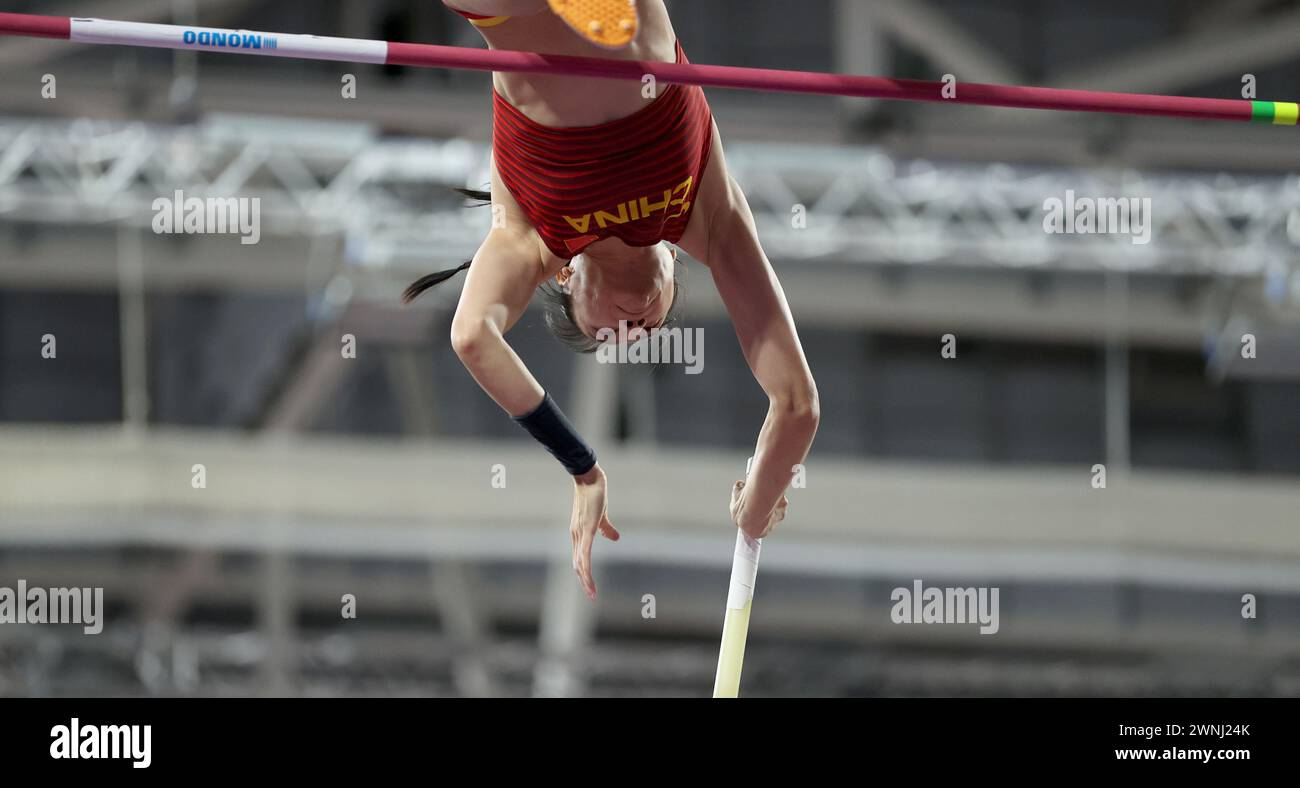 Ling li pole vault hi-res stock photography and images - Alamy