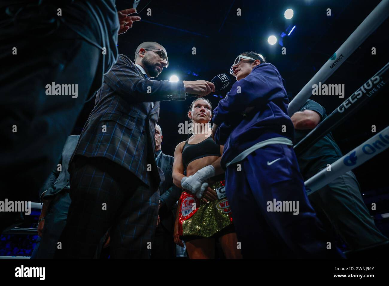 San Juan, Puerto Rico. 02nd Mar, 2024. Boxing: Featherweight, women ...