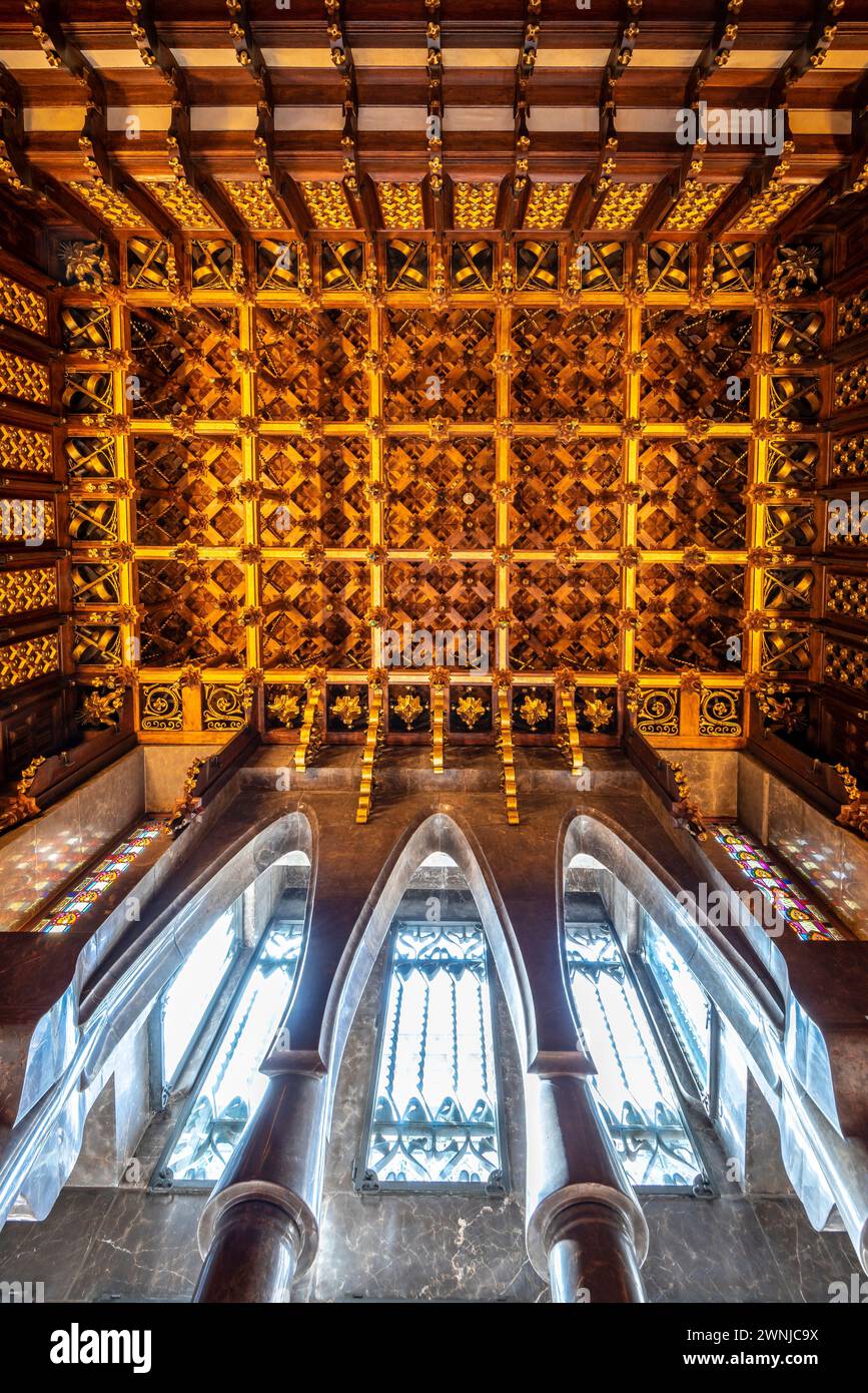 Wooden details on ceiling of the visiting room of the Palau Güell ...